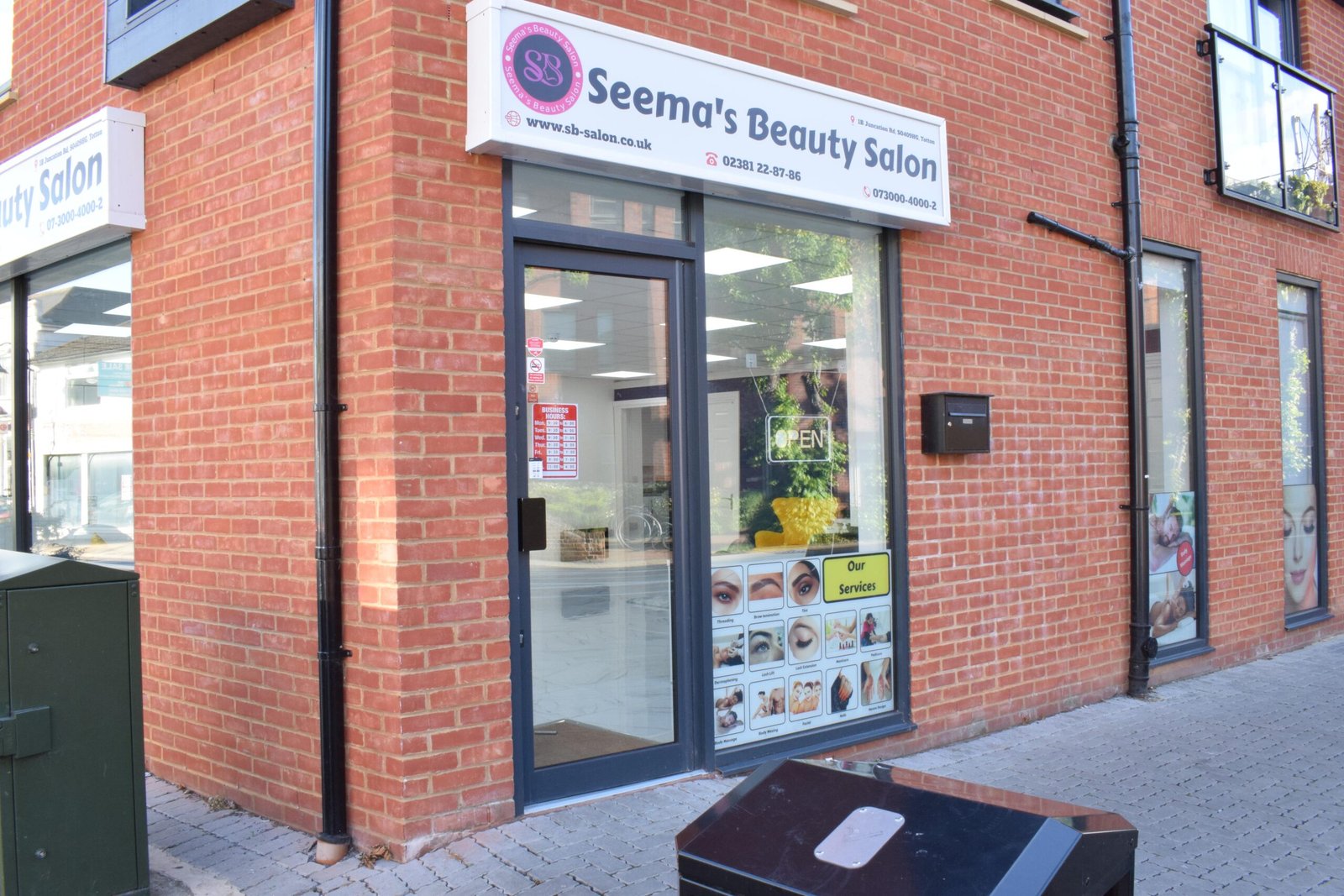 SB-Salon - Seema's Beauty Saloon