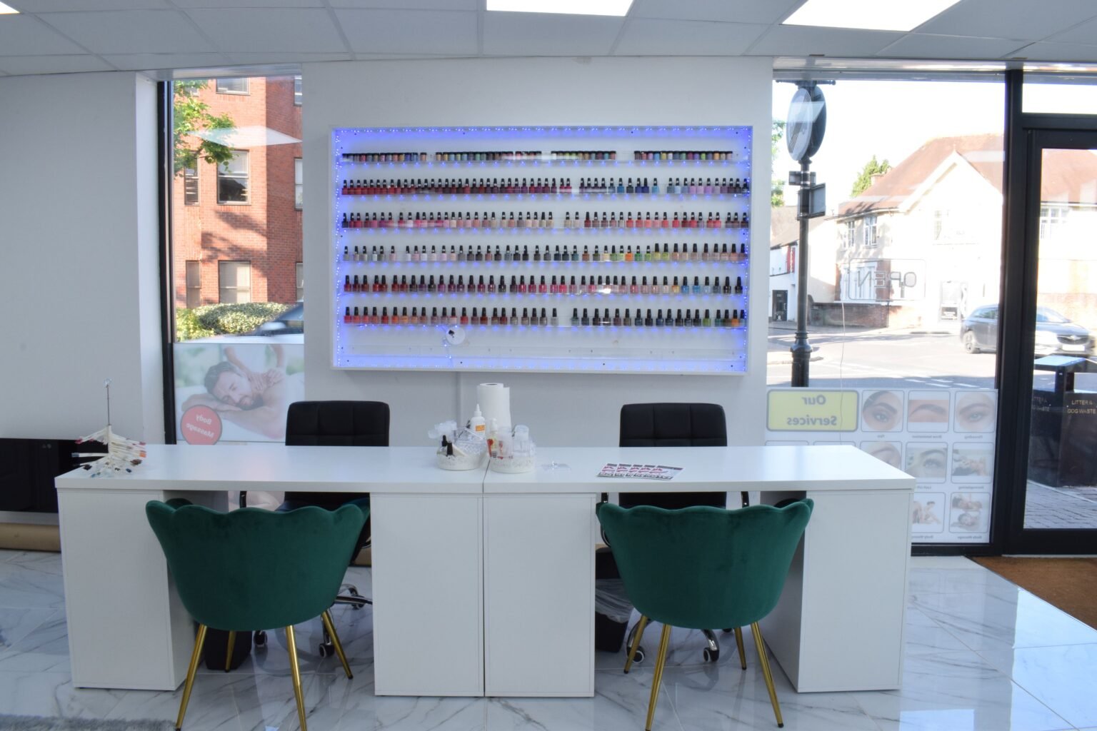 SB-Salon - Seema's Beauty Saloon